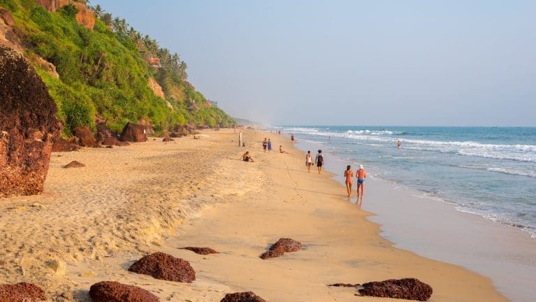 Best Time To Visit Varkala- Weather Info & Off-Season Tips – Iris Holidays