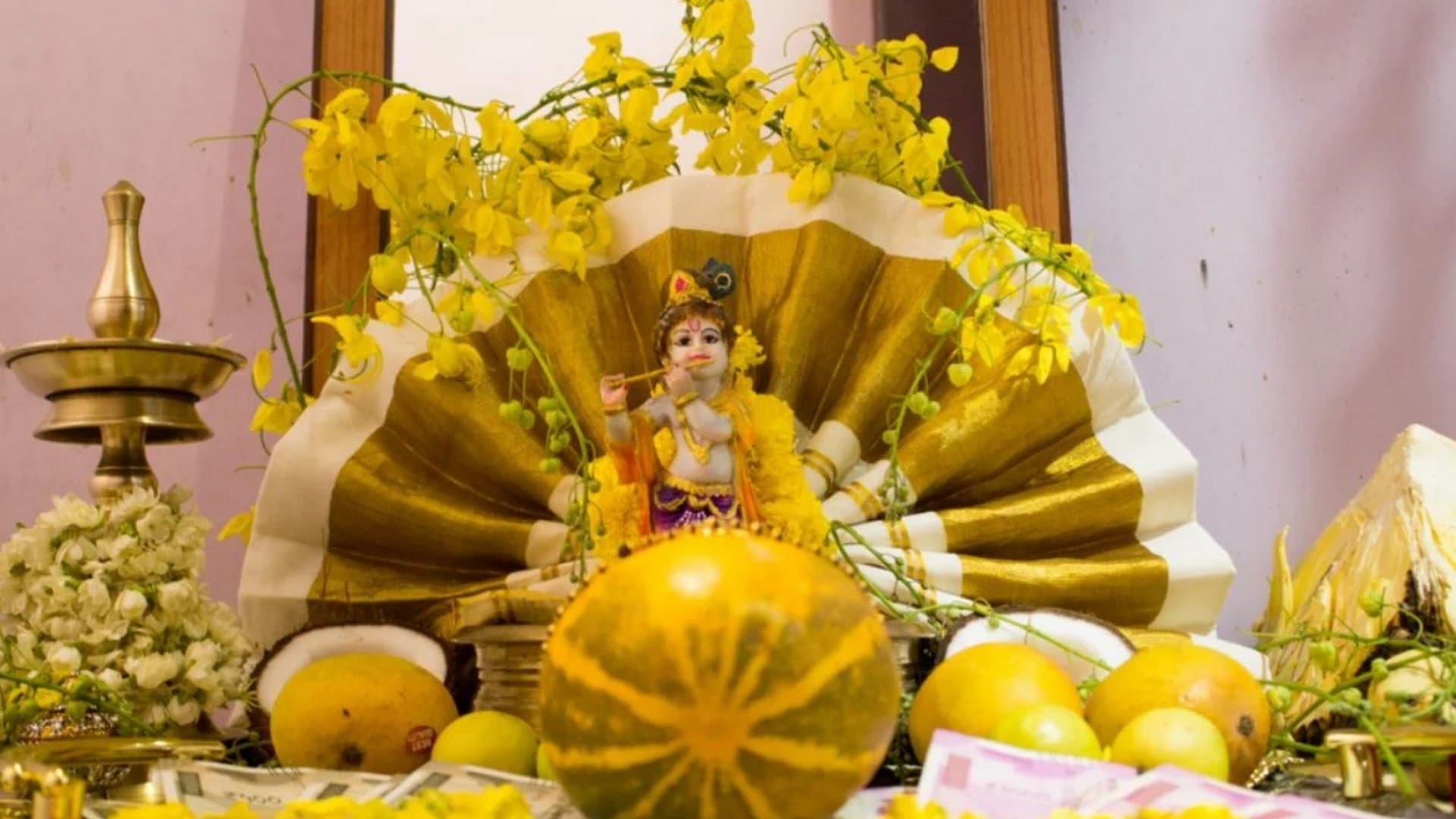 The Rich Culture Of Kerala: Art Forms, Dance, Festivals, Food & More ...