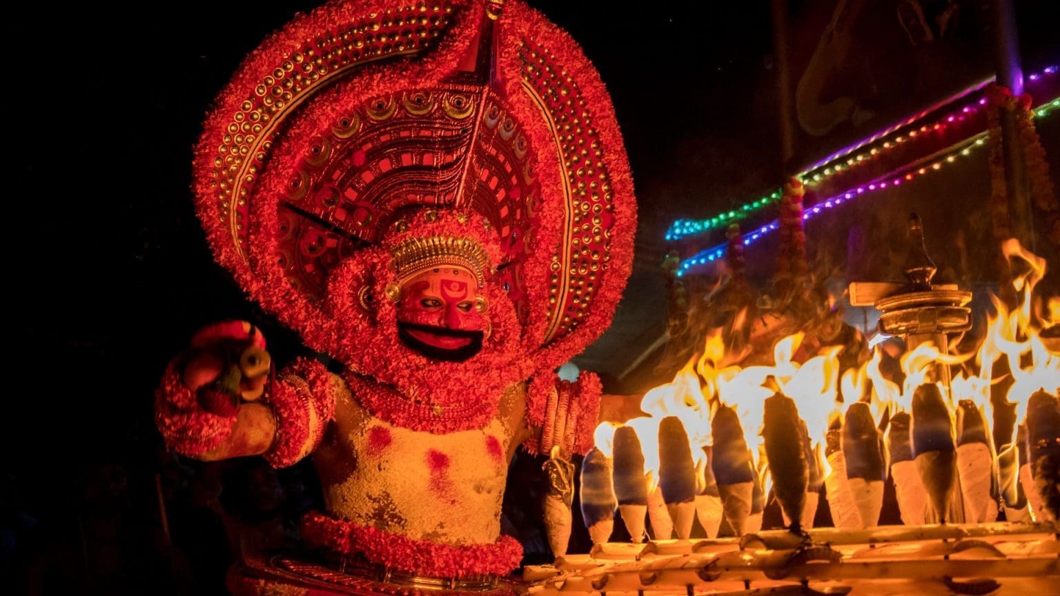 12 Major Types Of Theyyam- Photos, Names And How To Watch? – Iris Holidays
